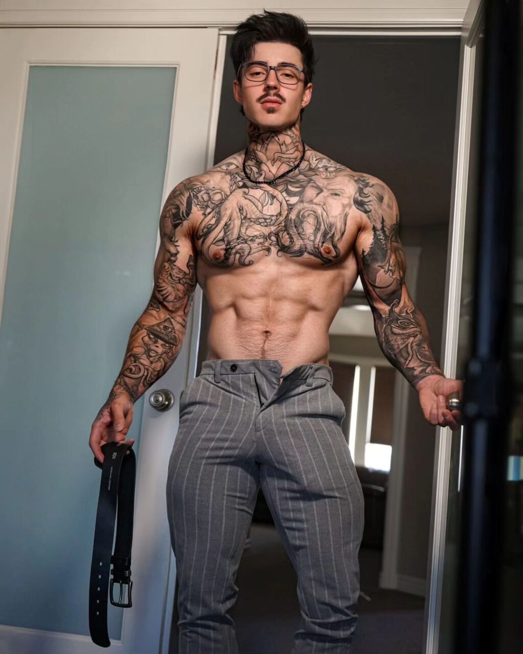 Jake Andrich ทรงอย่างแบด แต่ไม่แซด แถมแซ่บมาก